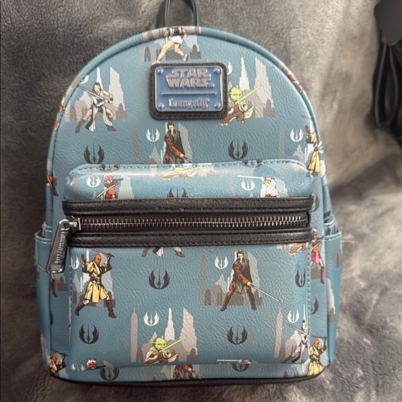 Loungefly | Bags | Nwt Loungefly Star Wars Character Mini Backpack Blue ...